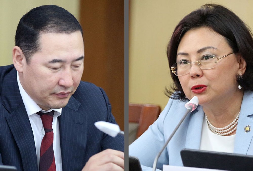 Эсрэг тэсрэг байр суурь